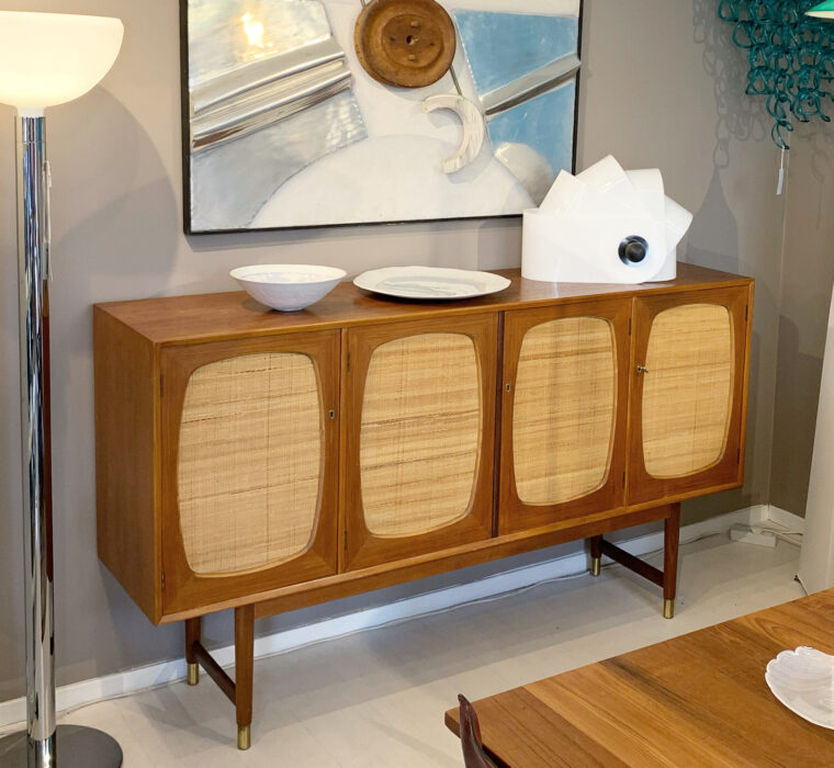 Home page - Utopia Retro Modern